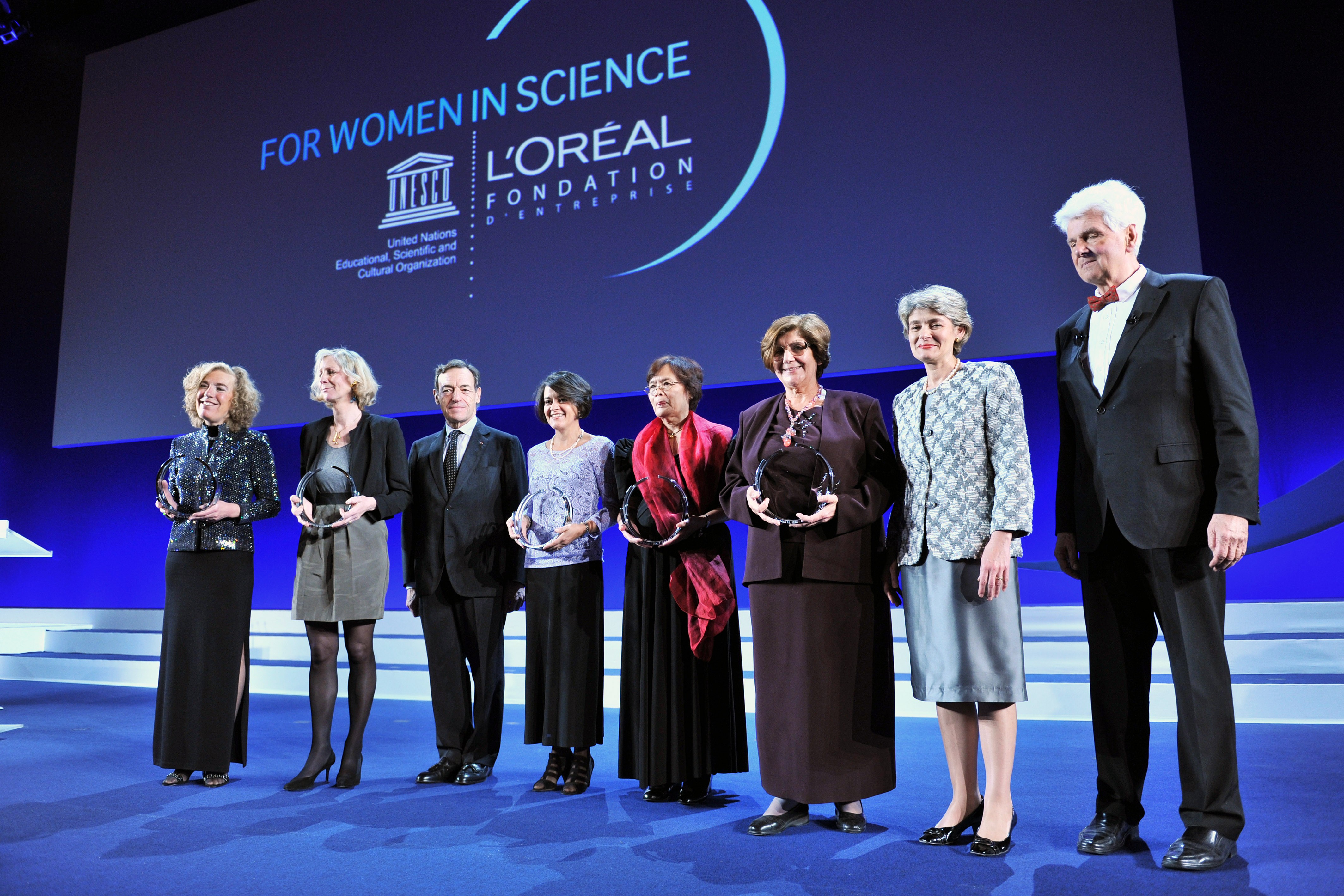L’Oréal_Prize_for_Women_in_Science_Awards_Ceremony - PanSci 泛科學